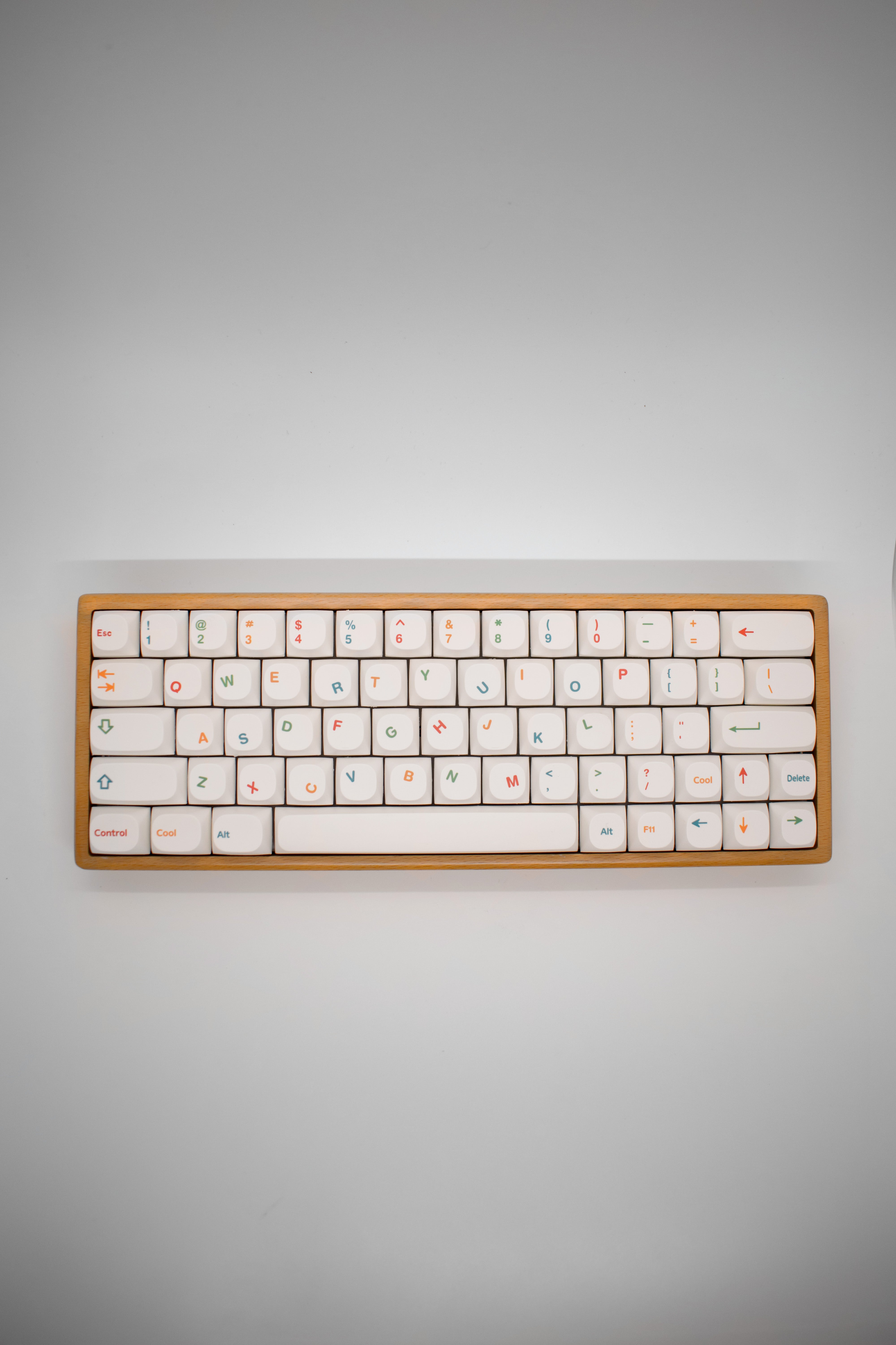 Shifted by Nature 60 – 64-Key Fully Custom Wooden Mechanical Keyboard ...